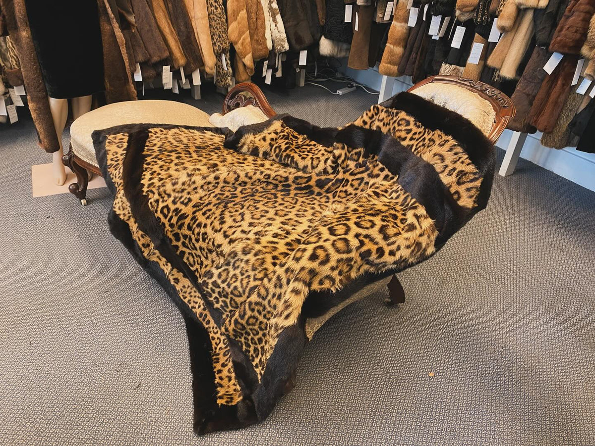 Leopard and Mink Throw Blanket – Linda Black